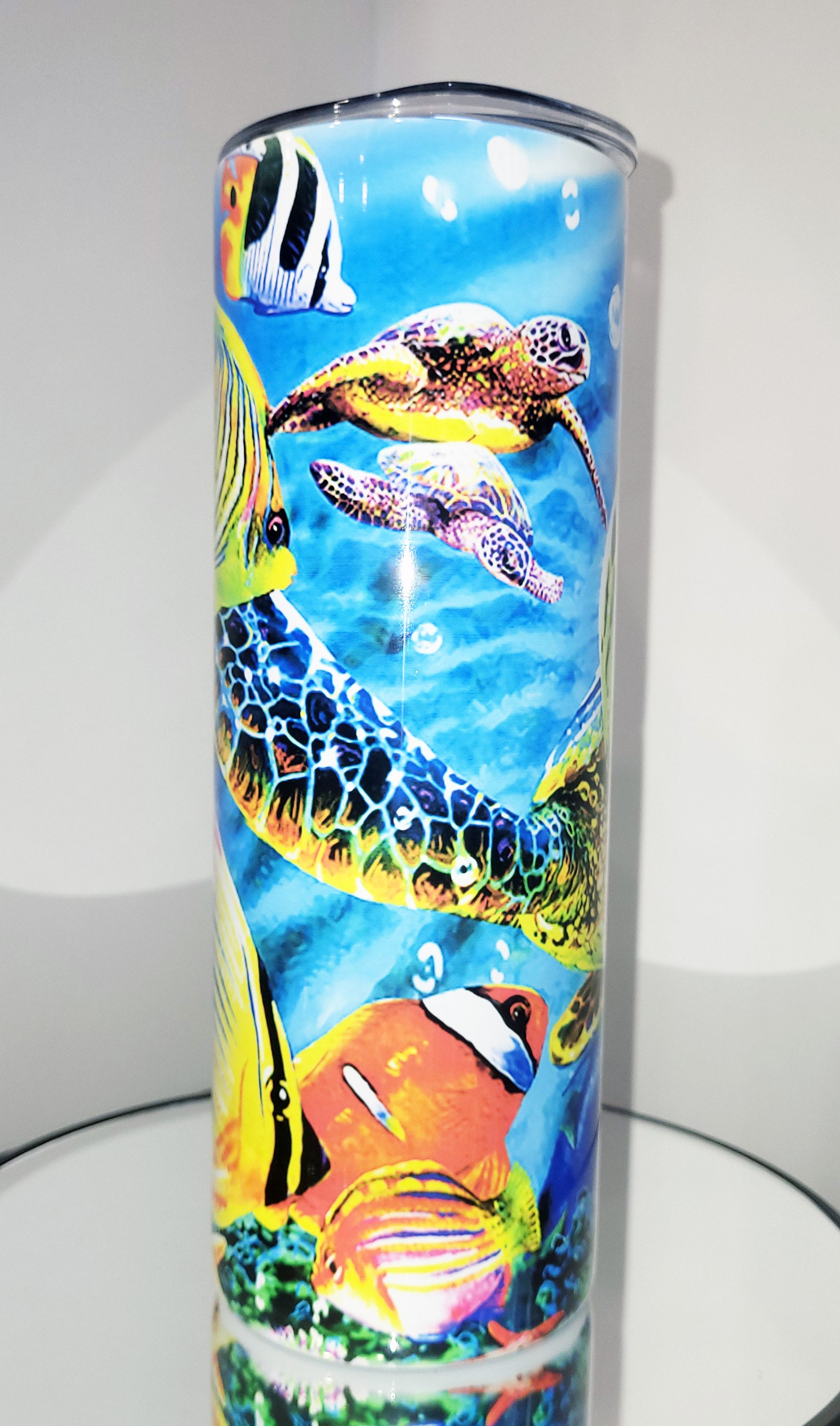 20 ounce sea turtle ocean themed custom tumbler | Pink Wink Design